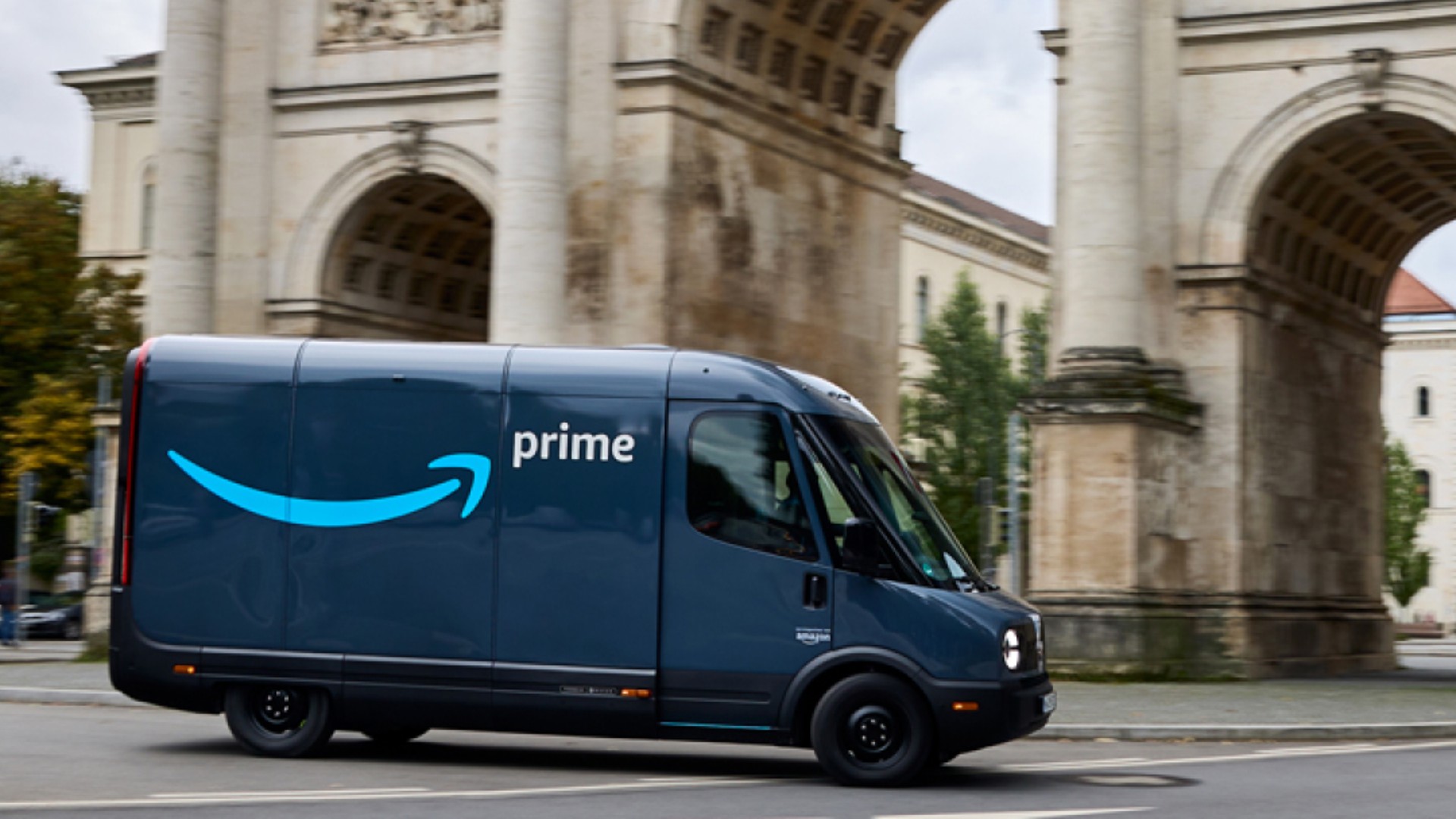 «Στρατιά» ηλεκτρικών van από την Amazon - Supply Chain